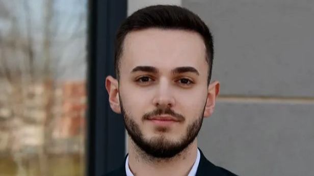 Pisac Armin Šetić: Nervira me egoizam