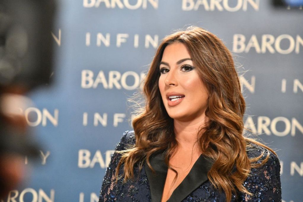 Ena Popov šokirala sve u studiju izjavom o kćerci: "Ako jede bečku ...