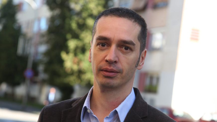 Politički analitičar Velizar Antić za “Avaz”: Ako sve strane nastave da ...
