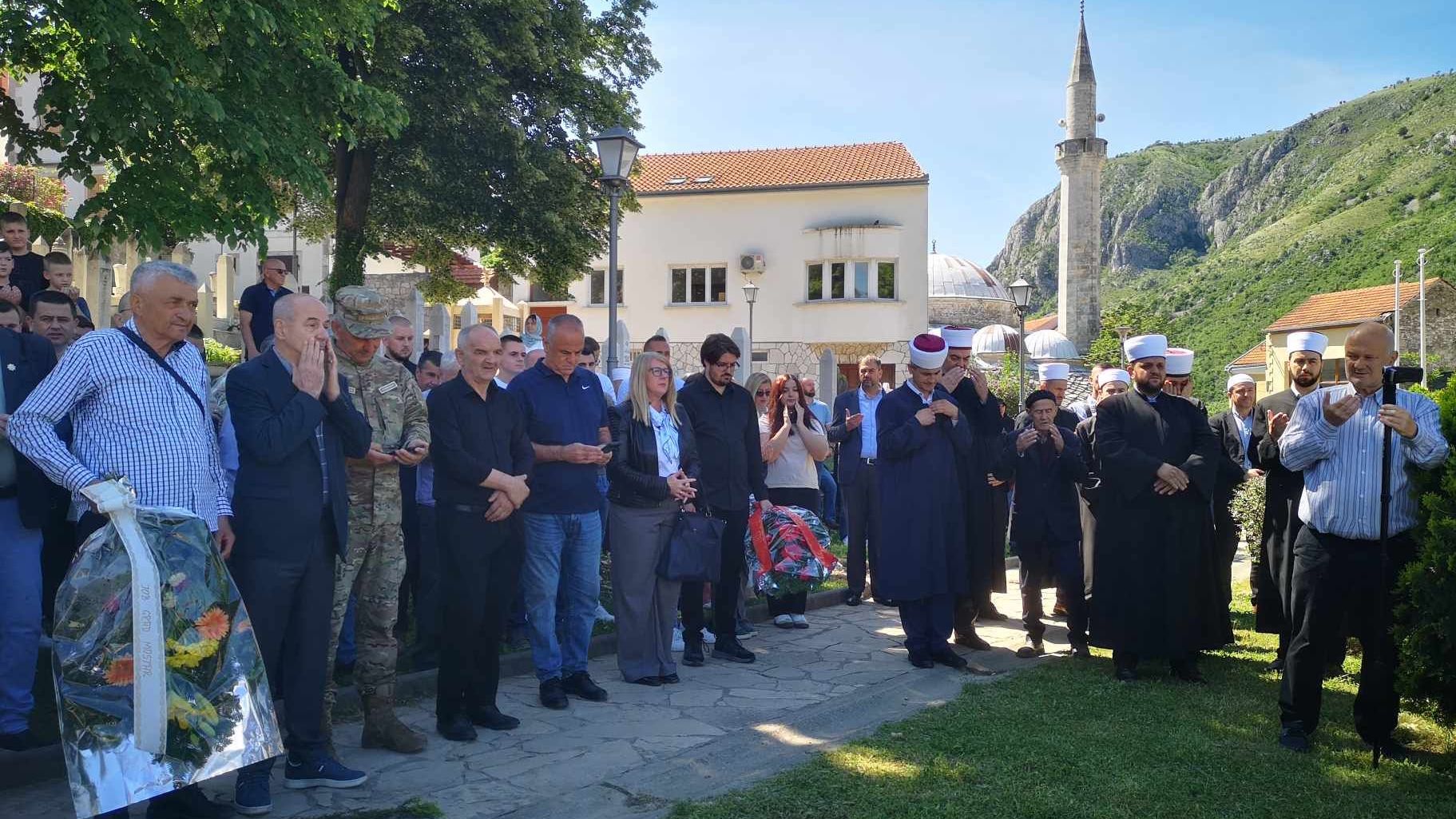 Na mostarskim Šehitlucima obilježen Deveti maj