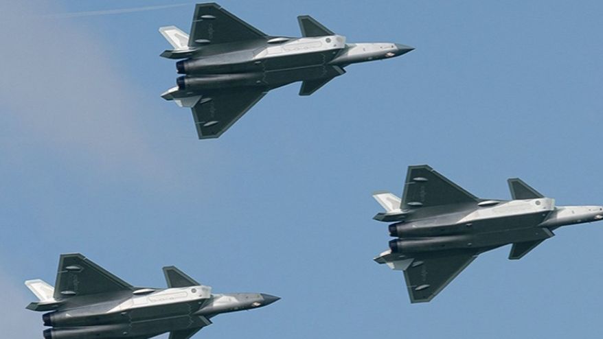 Kineski borbeni zrakoplovi usmjerili vojni radar na avione