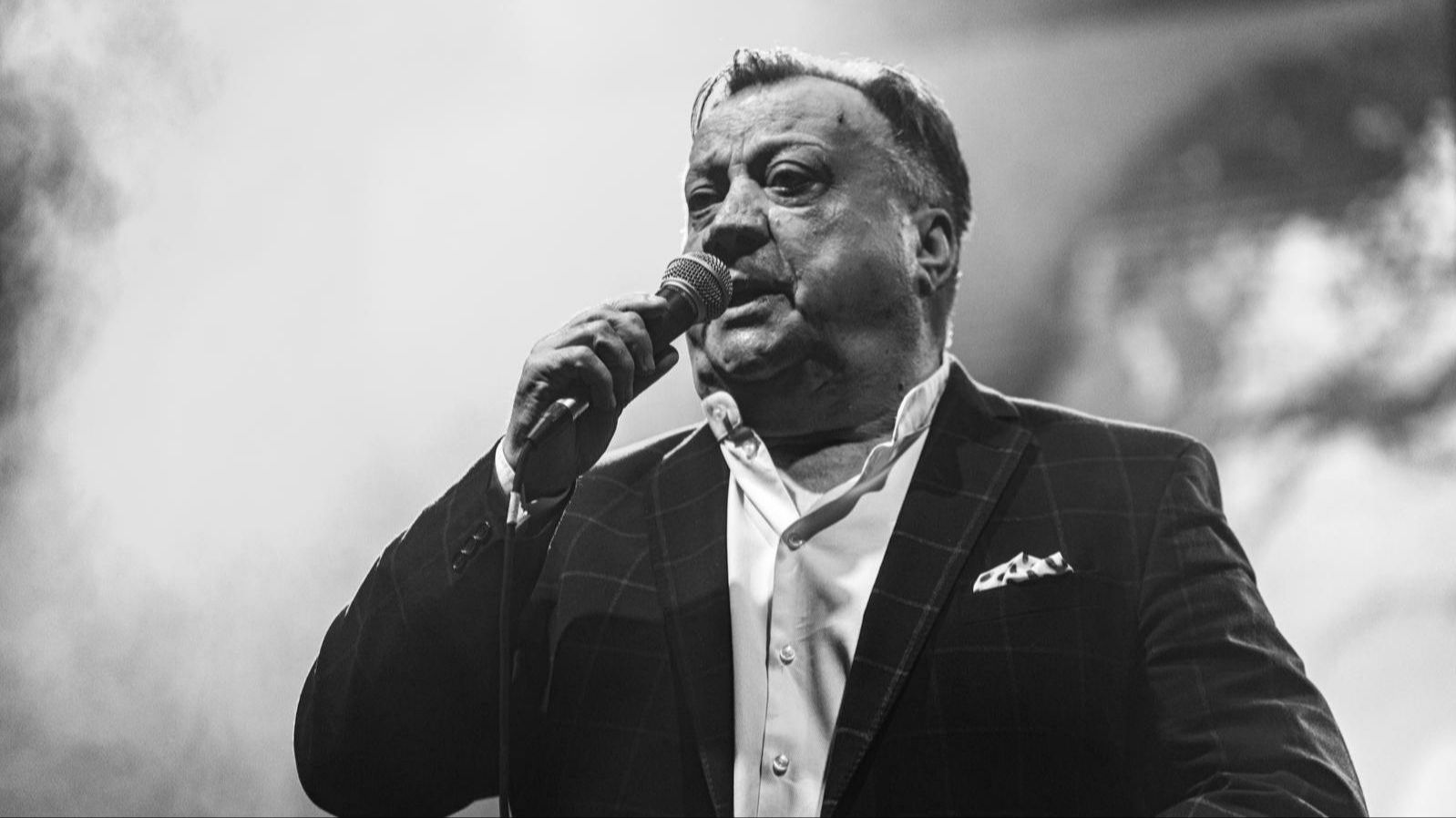 Dino Bešlić objavio fotografiju s Halidom Bešlićem koja je mnoge ...