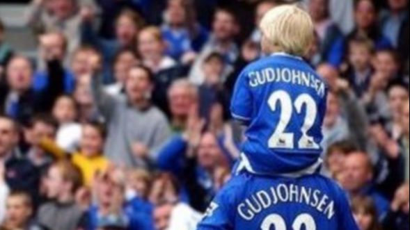 Treća generacija slavne fudbalske porodice: Gudjonsen večeras ponovo na ...